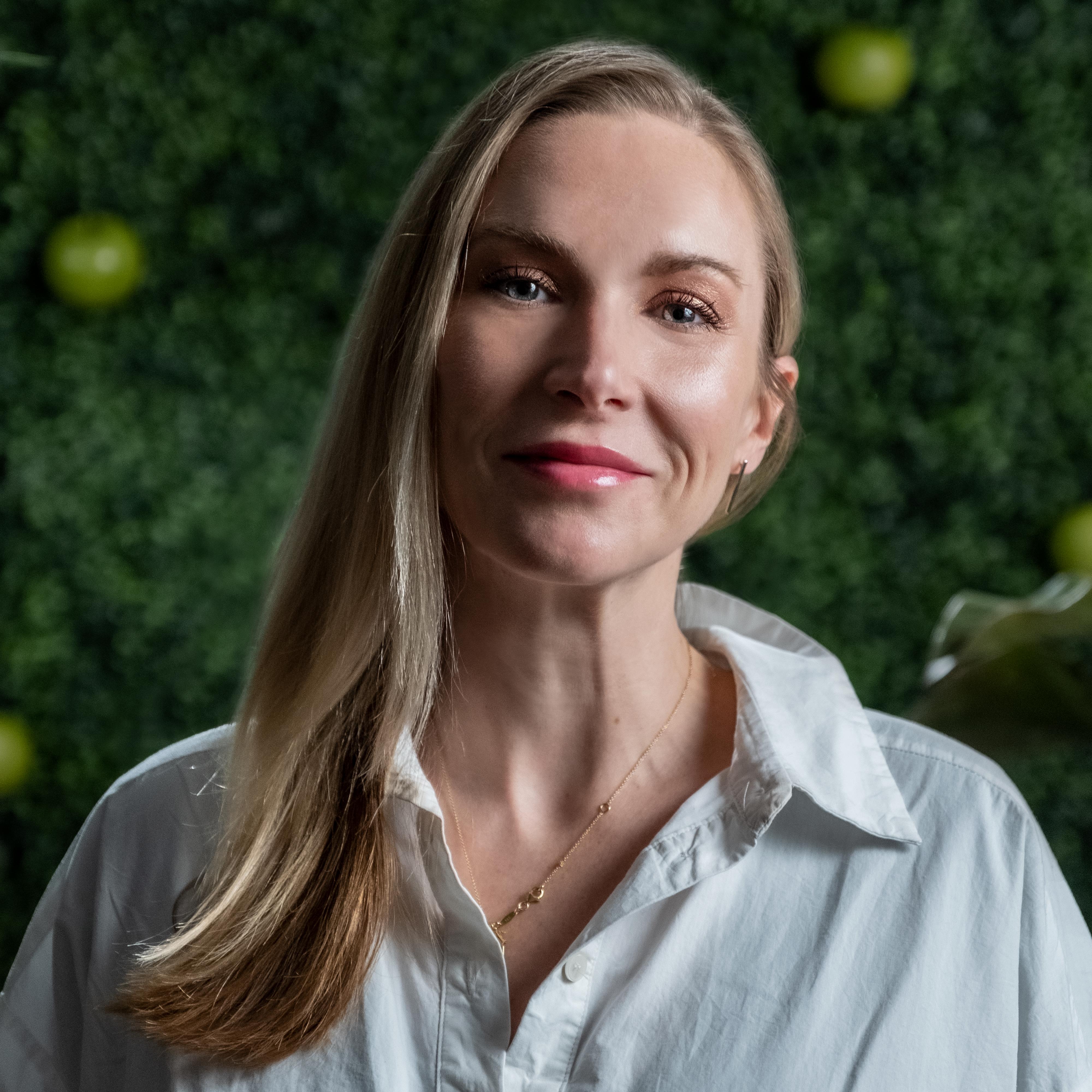 Good Apple - Agency Compile